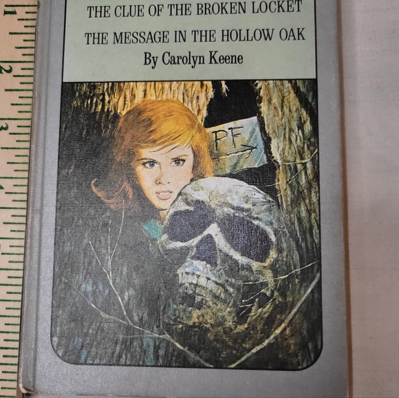 Grosset & Dunlap | Other | 965 Nancy Drew The Clue Of The Broken Locket ...